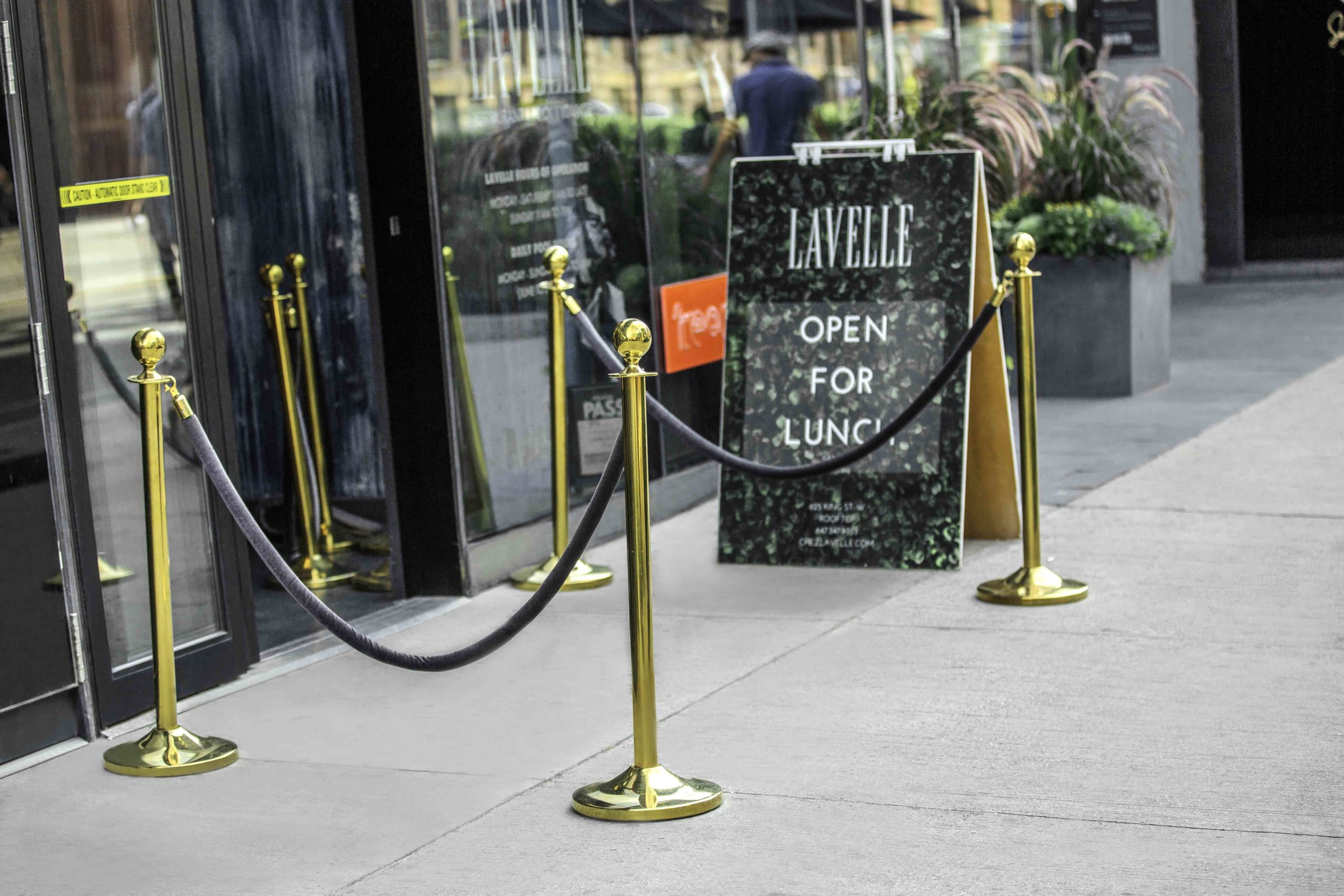 Portfolio - Stanchions Canada